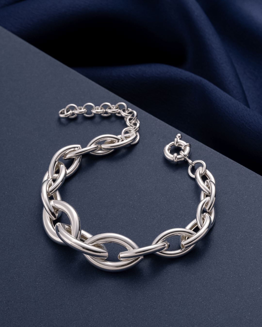PULSEIRA ELOS NAVETES DEGRADÊS SEMIJOIA BANHADA PRATA – Rahra B2B